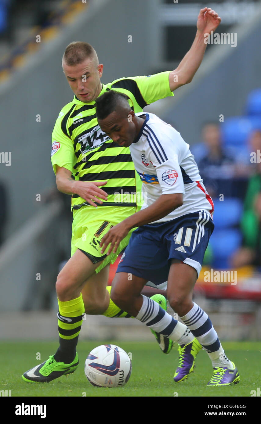Yeovil town hall hi-res stock photography and images - Alamy