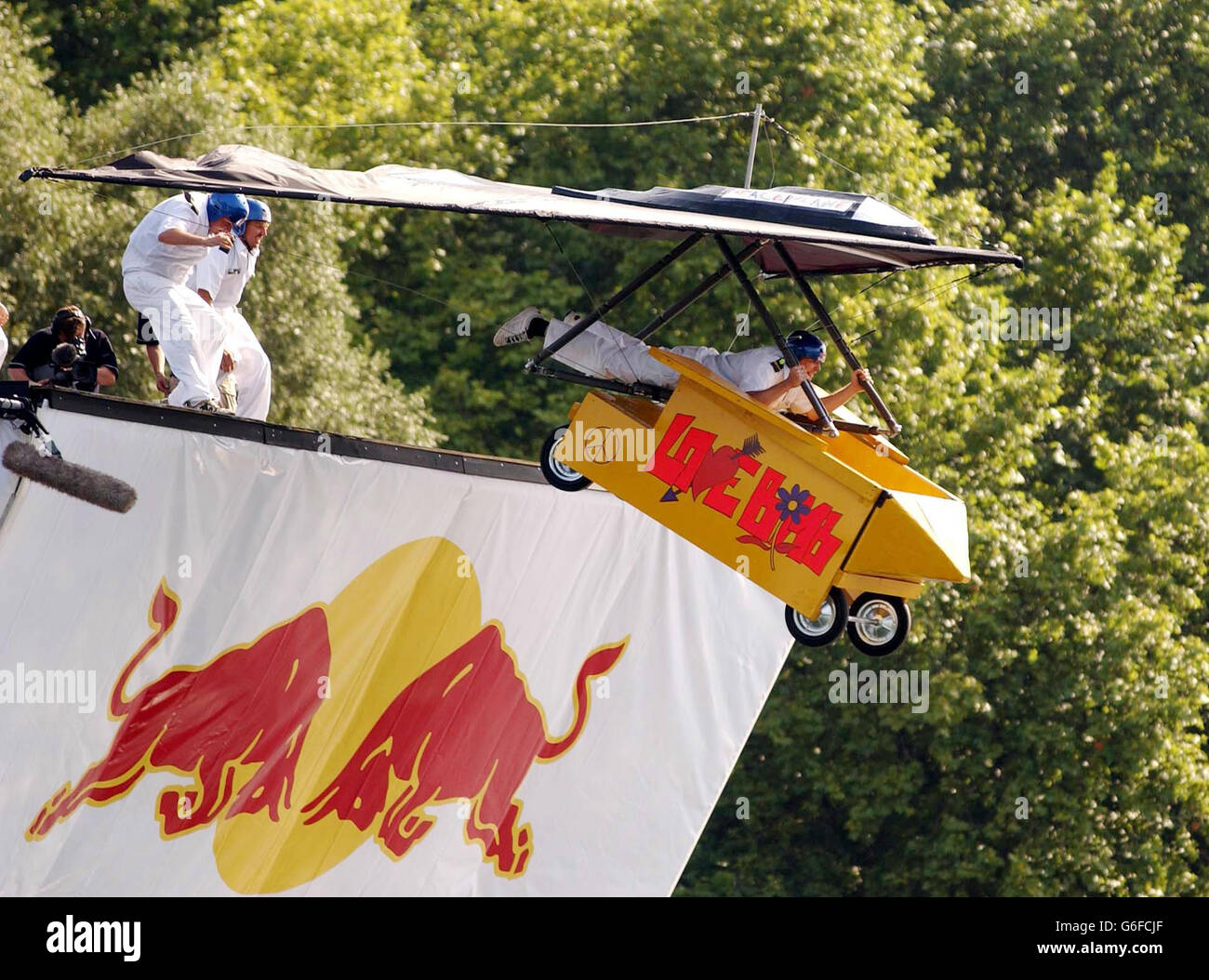 Red Bull Flugtag in Hyde Park Stock Photo - Alamy