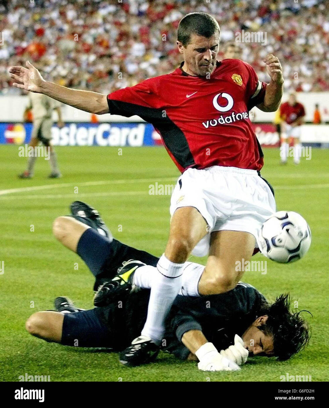 Barcelona roy keane hi-res stock photography and images - Alamy