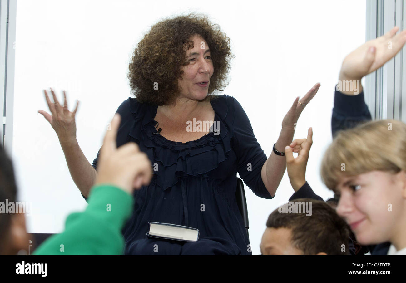 Francesca simon hi-res stock photography and images - Alamy