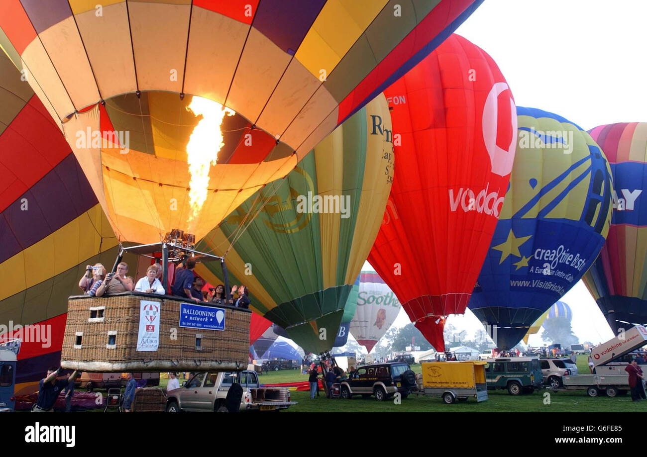 Vodafone live international balloon fiesta hi-res stock photography and ...