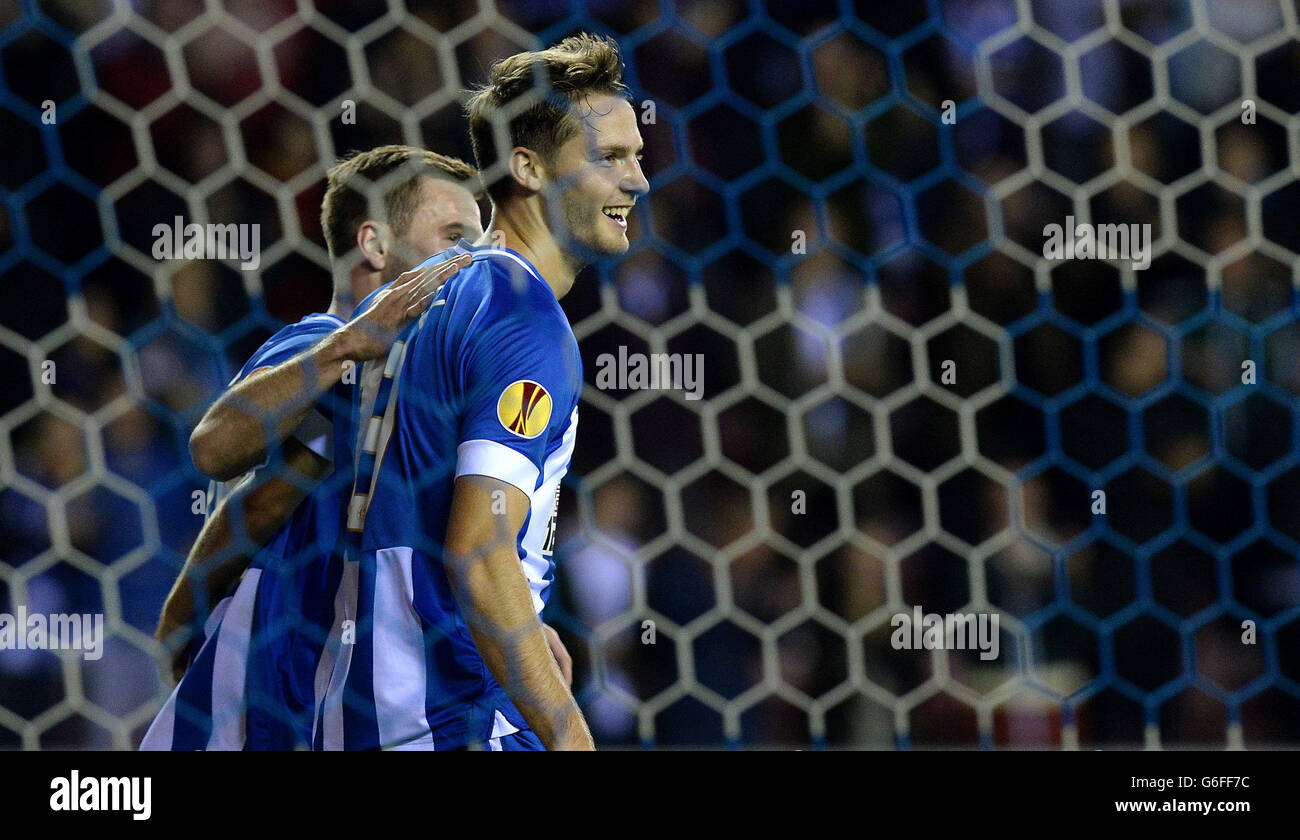 Nk athletics hi-res stock photography and images - Alamy