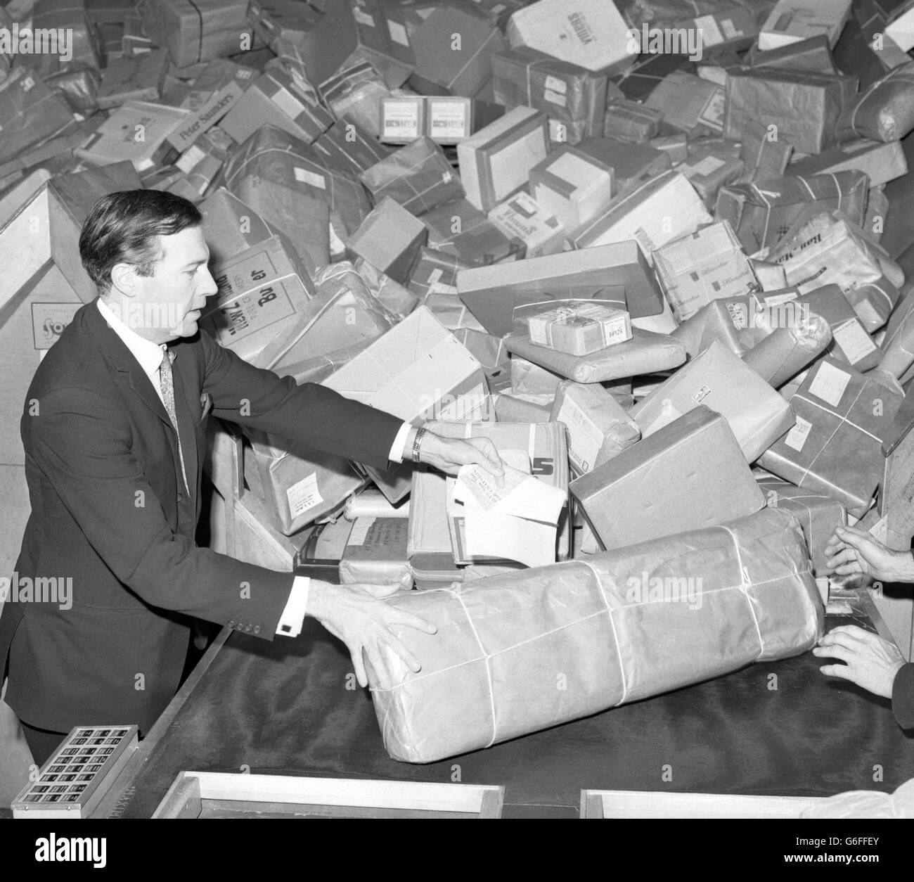 Christmas office london Black and White Stock Photos & Images - Alamy