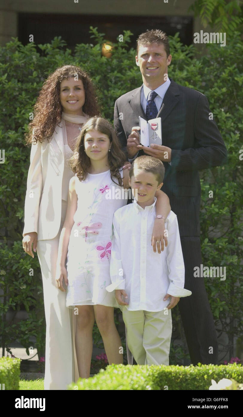 Niall Quinn High Resolution Stock Photography and Images - Alamy