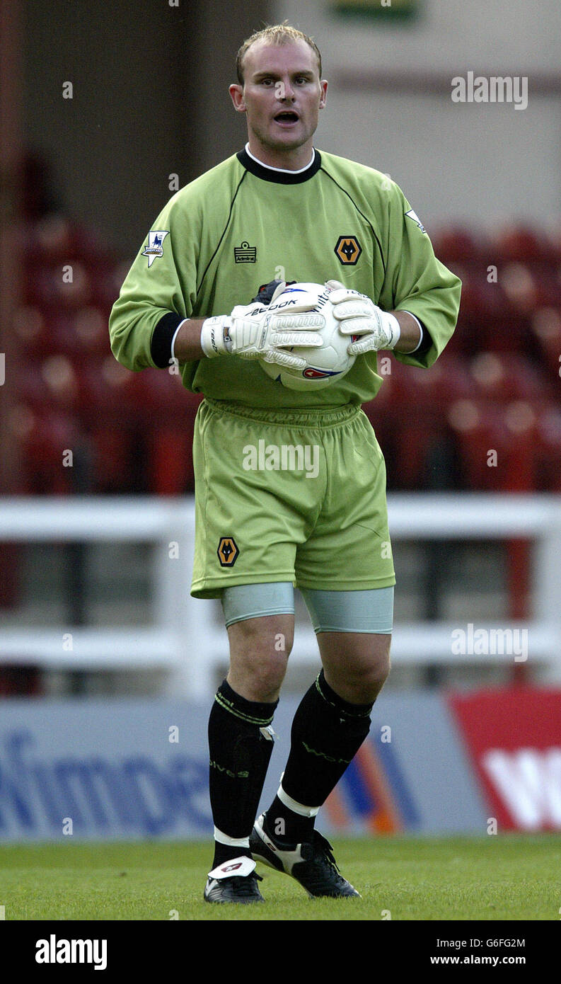 Football action michael oakes hi-res stock photography and images - Alamy
