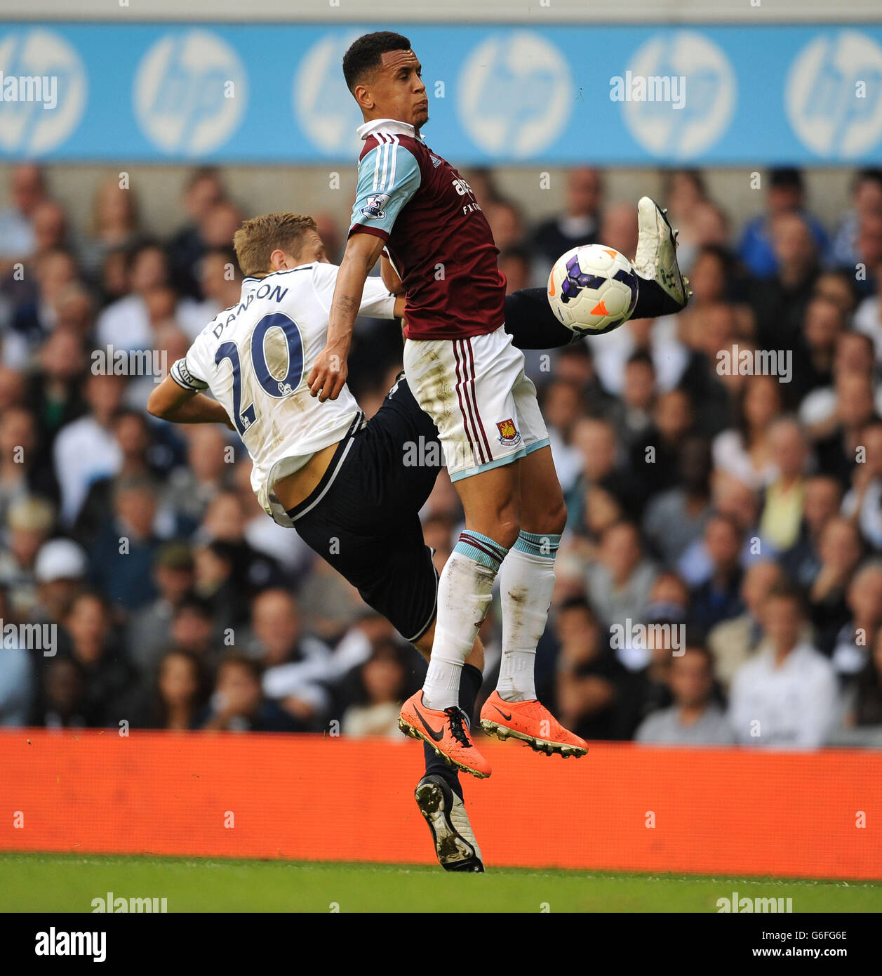 Ravel morrison west ham hi-res stock photography and images - Alamy