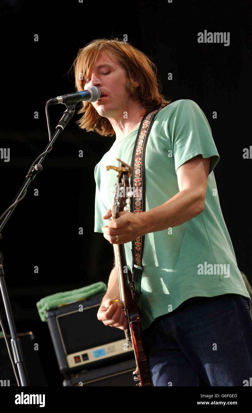 Evan Dando performs at V2003 Stock Photo - Alamy