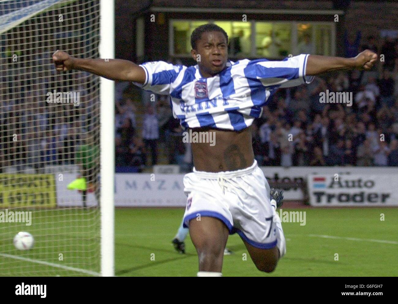 Leon knight celebrates after equalising for brighton hi-res stock ...
