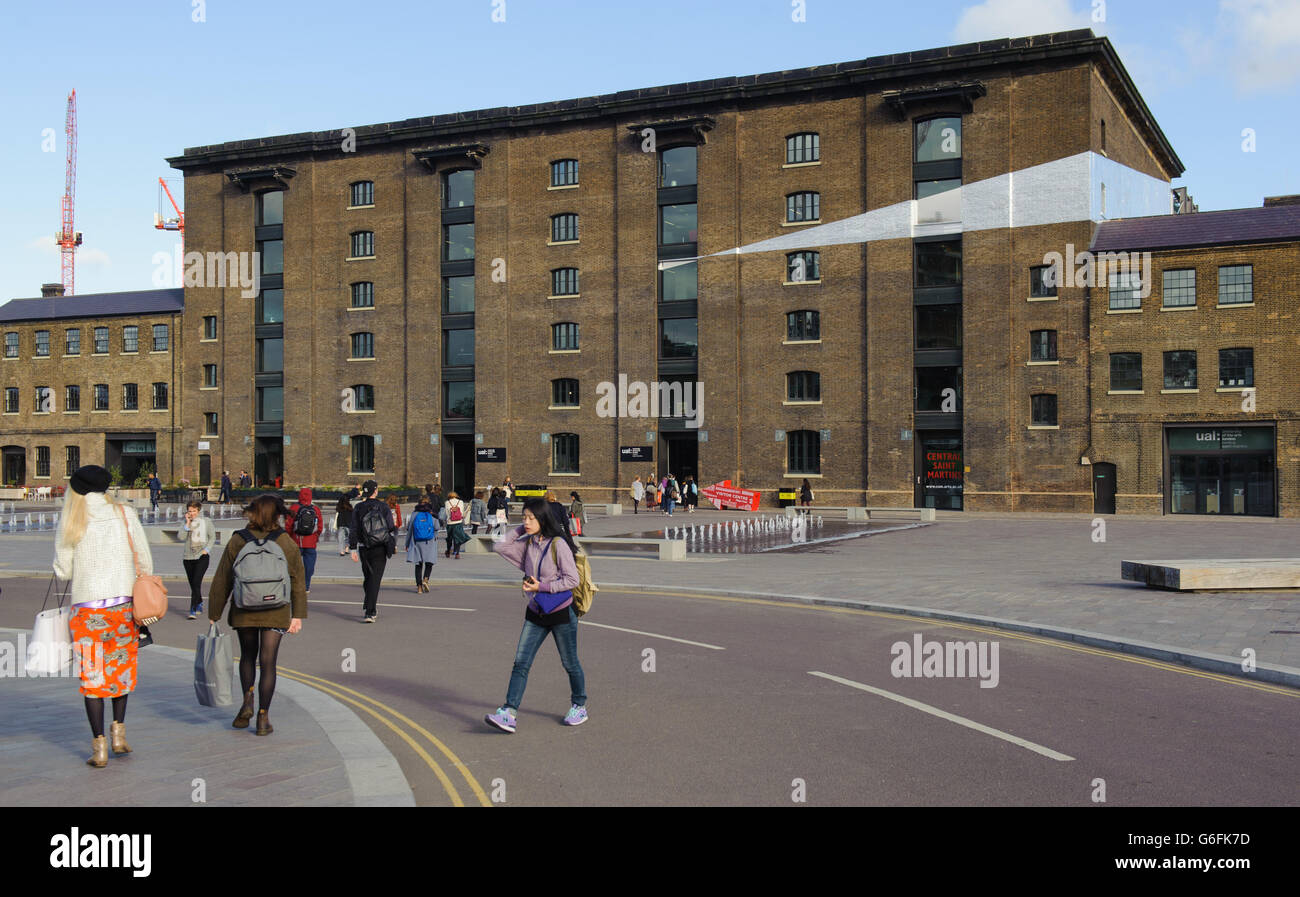 General view granary square hi-res stock photography and images - Alamy
