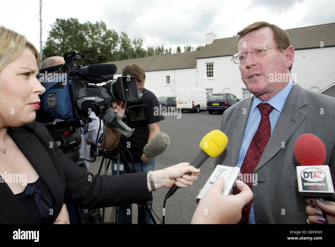 Ulster Unionist Leader David Trimble speaking to the media outside the ...