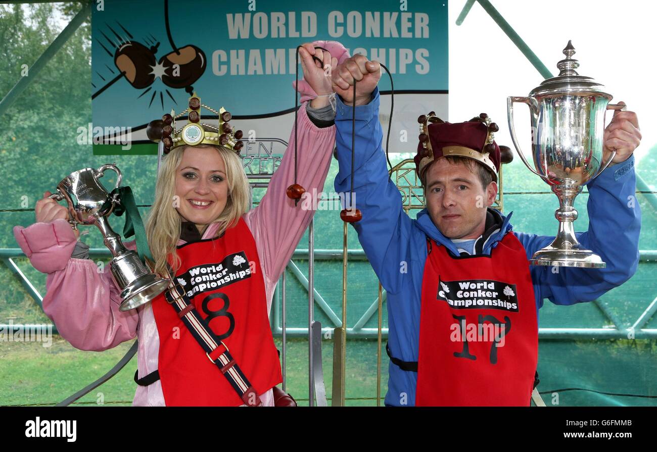 World Conker Championships Stock Photo - Alamy