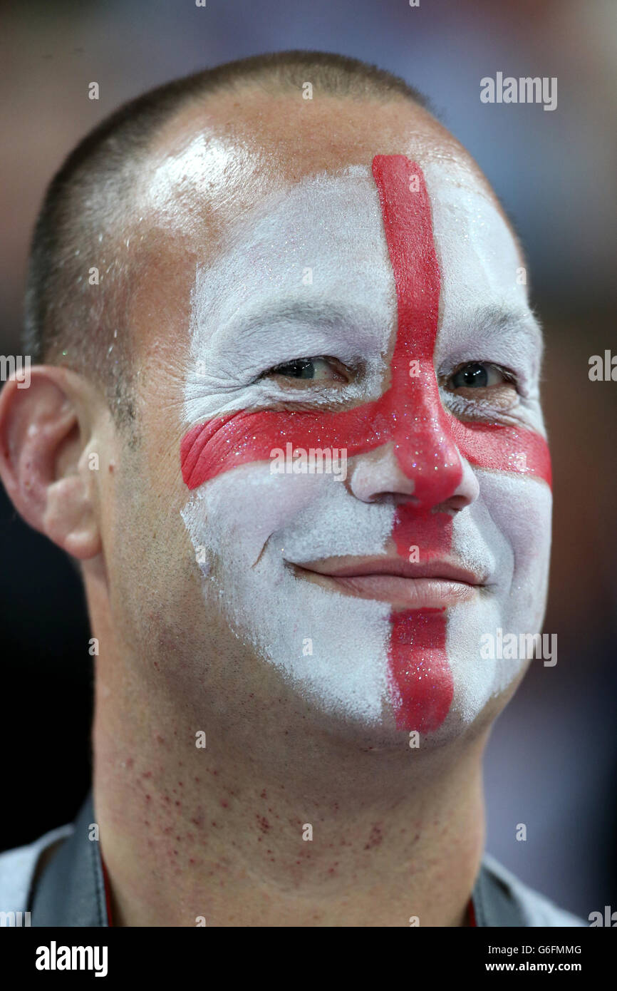 England football fan face paint hi-res stock photography and images - Alamy