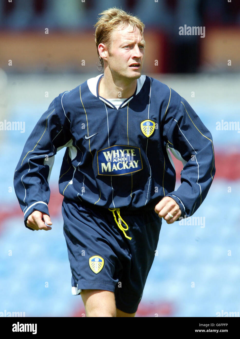 Leeds United's David Batty in action against Burnley, during their ...