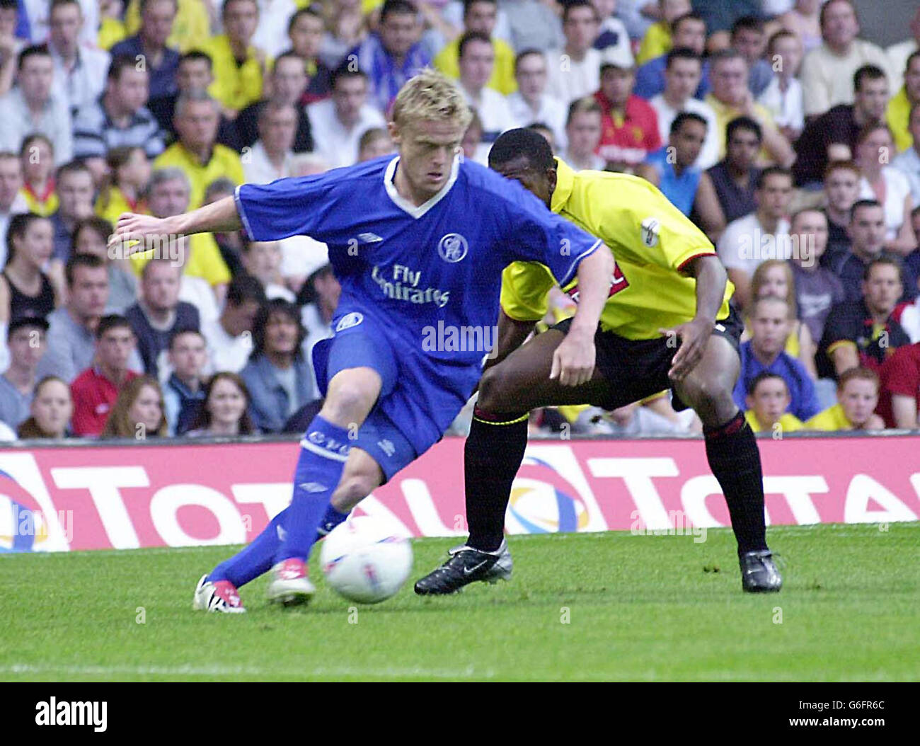 Damien duff chelsea 2003 hi-res stock photography and images - Alamy