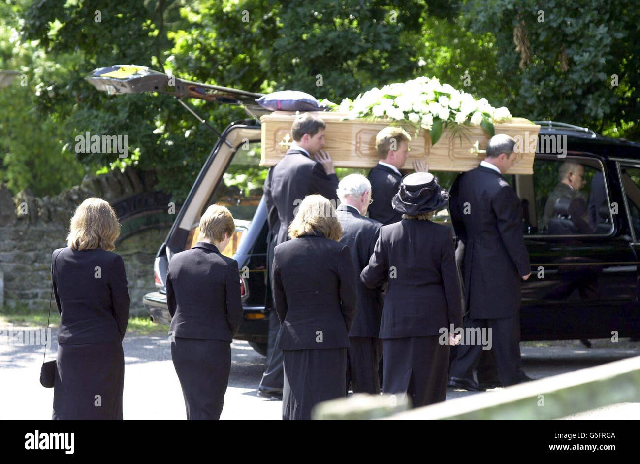 Widow of the government weapons expert dr david kelly hi-res stock ...