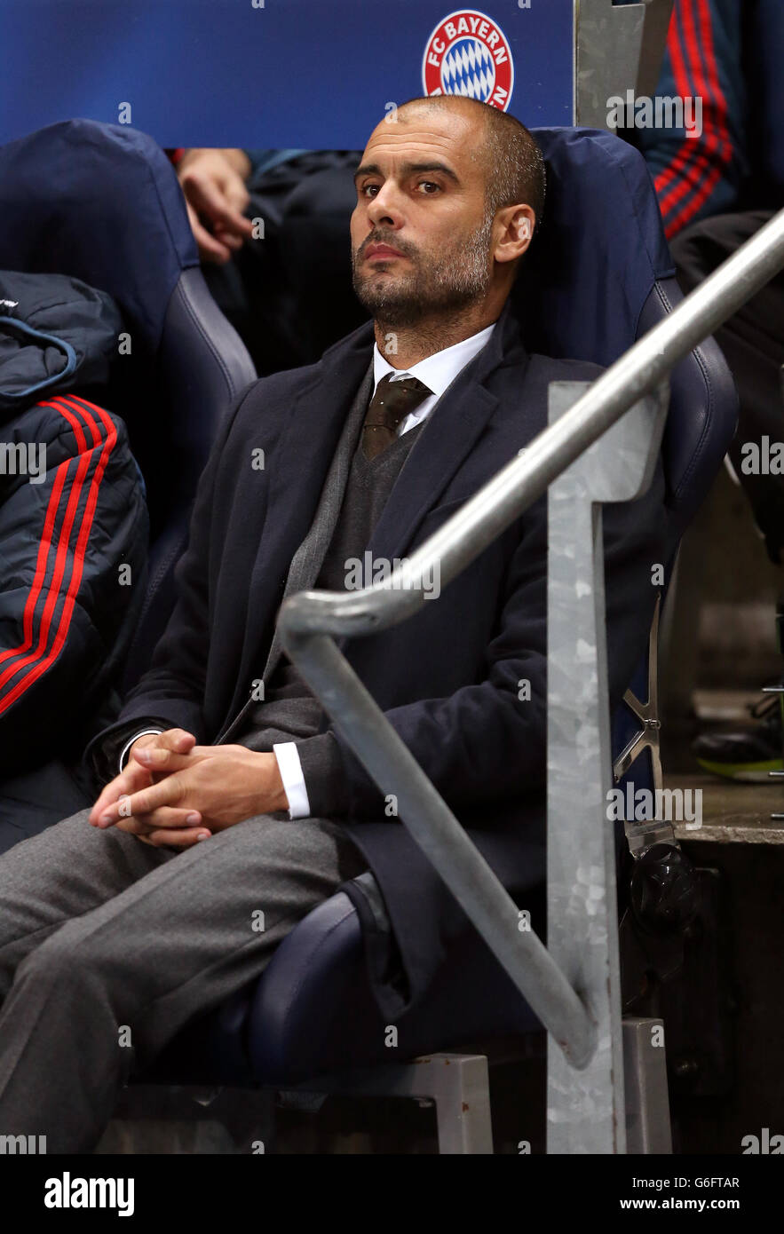 Bayern munich coach pep guardiola hi-res stock photography and images ...