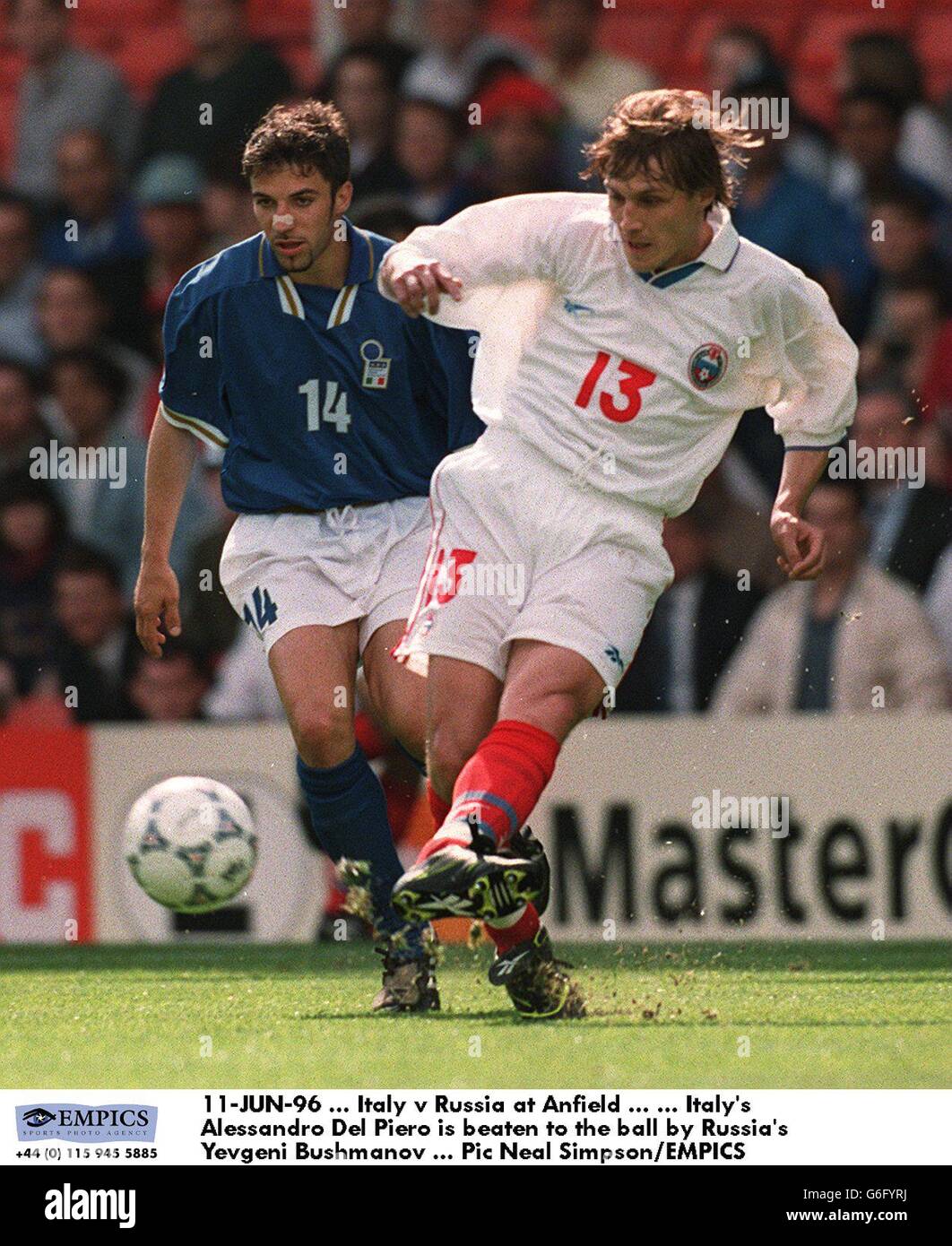 Soccer european championships italy v russia hi-res stock photography ...