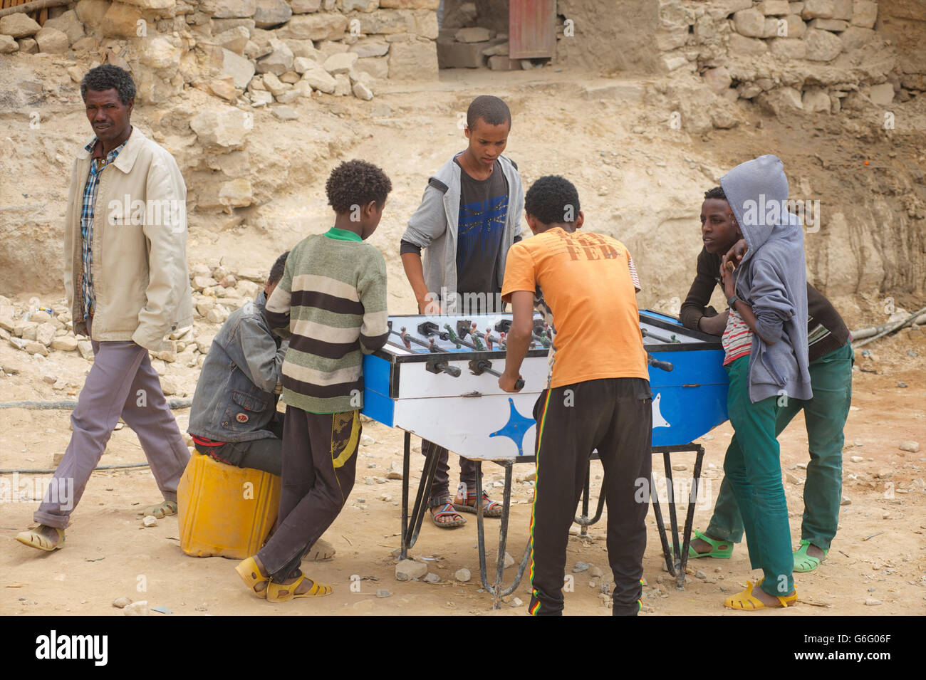Ethiopian children playing hi-res stock photography and images - Alamy