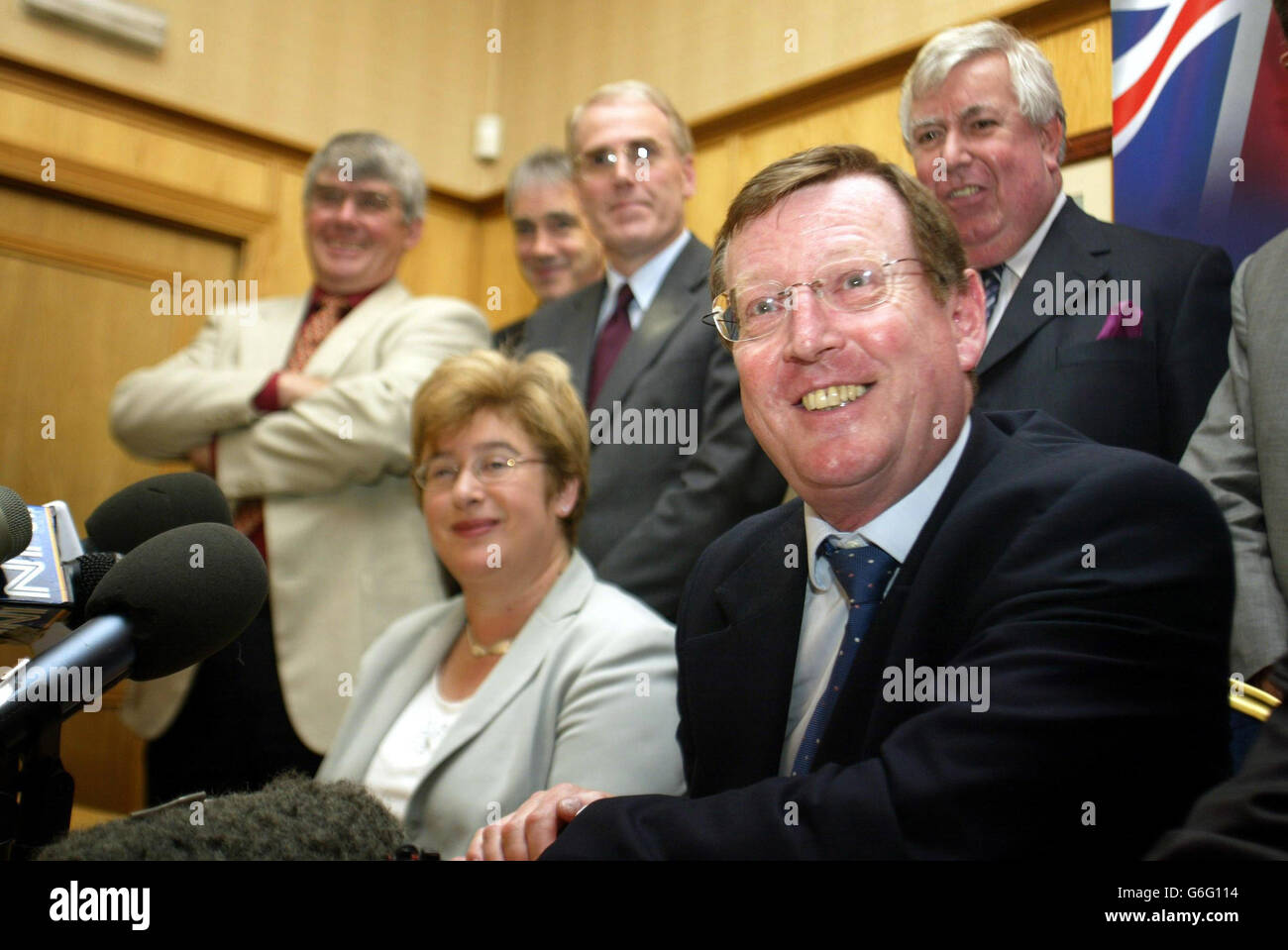 David trimble leader of the ulster unionist party hi-res stock ...