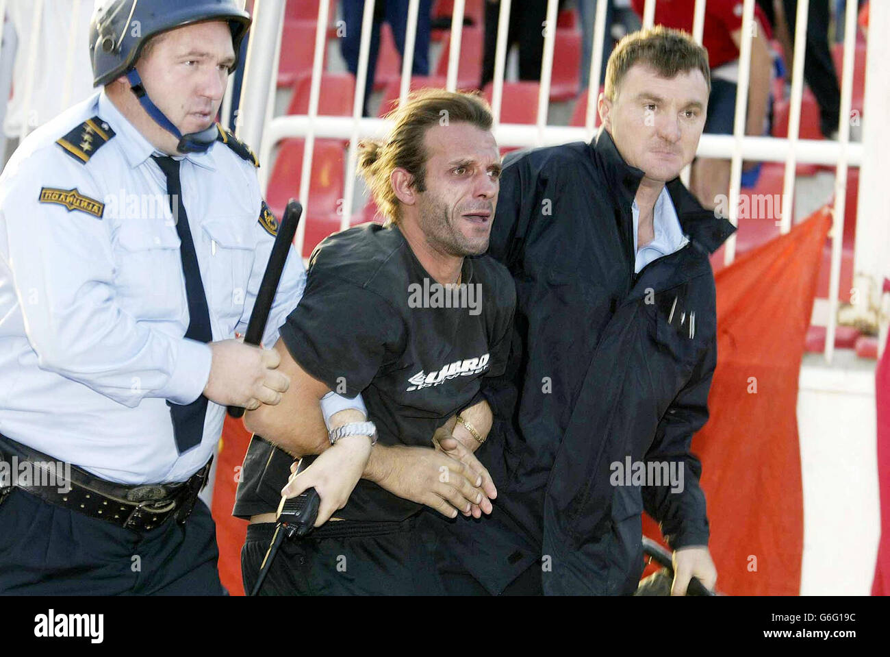 Football police crime fan supporter hi-res stock photography and images ...