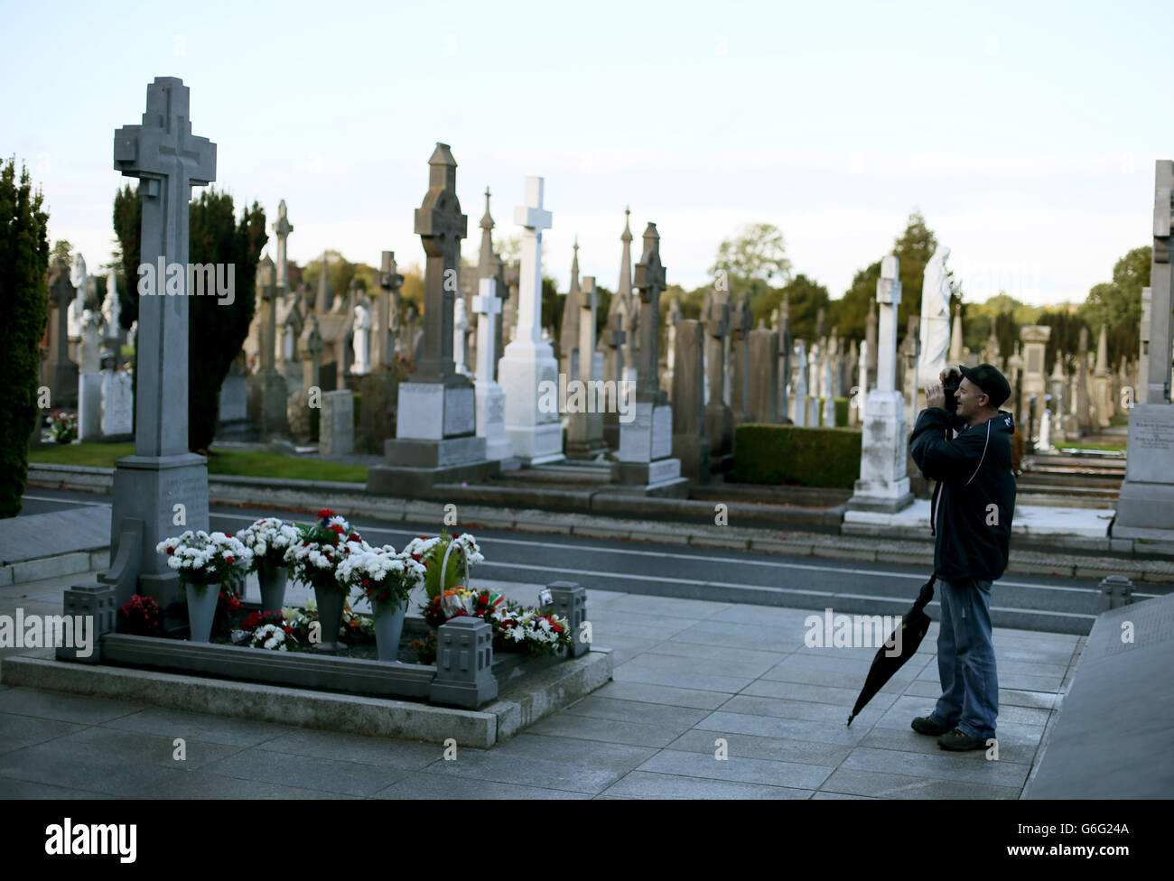 Michael collins grave hi-res stock photography and images - Alamy