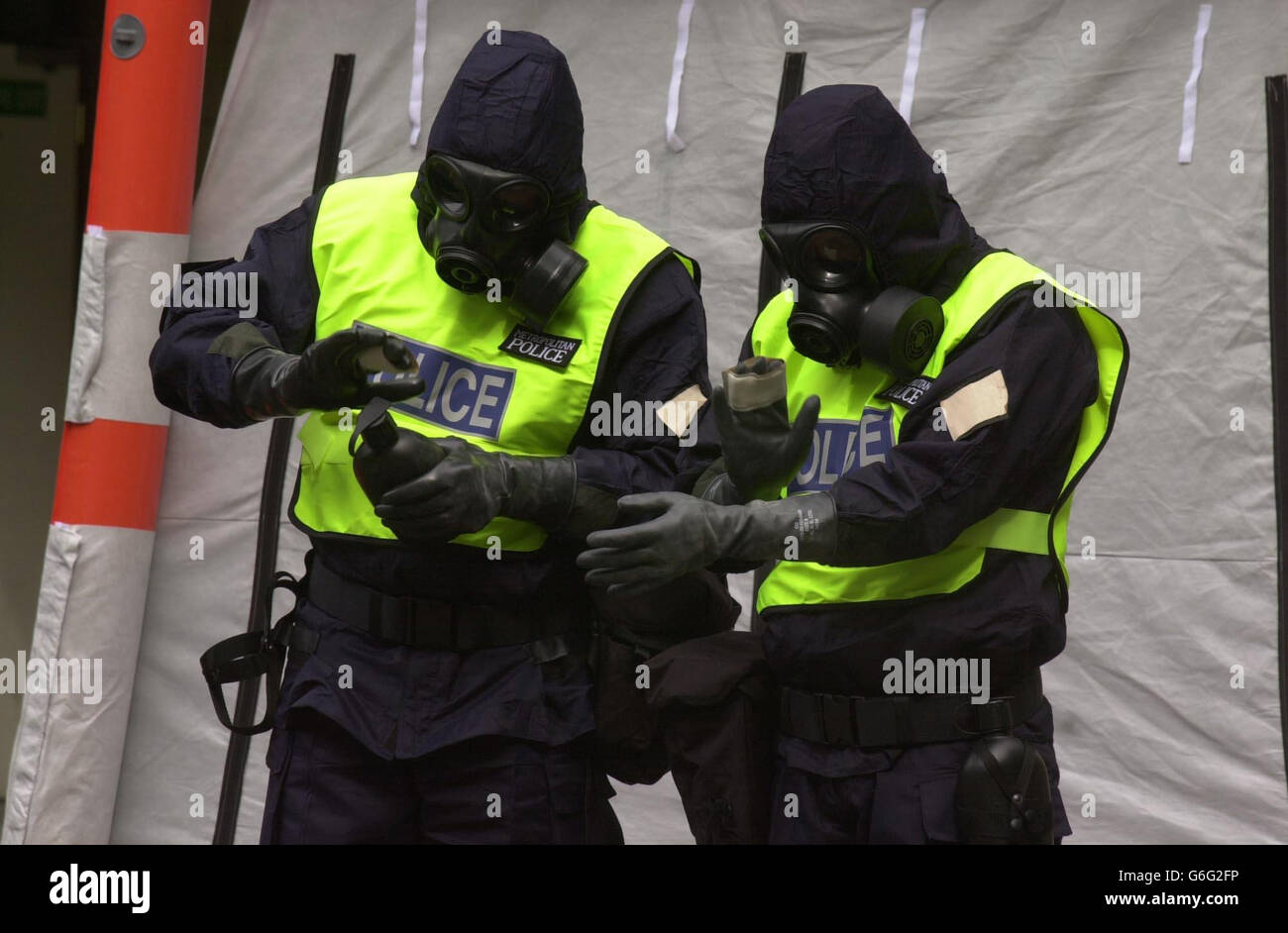 Simulation involved hi-res stock photography and images - Alamy