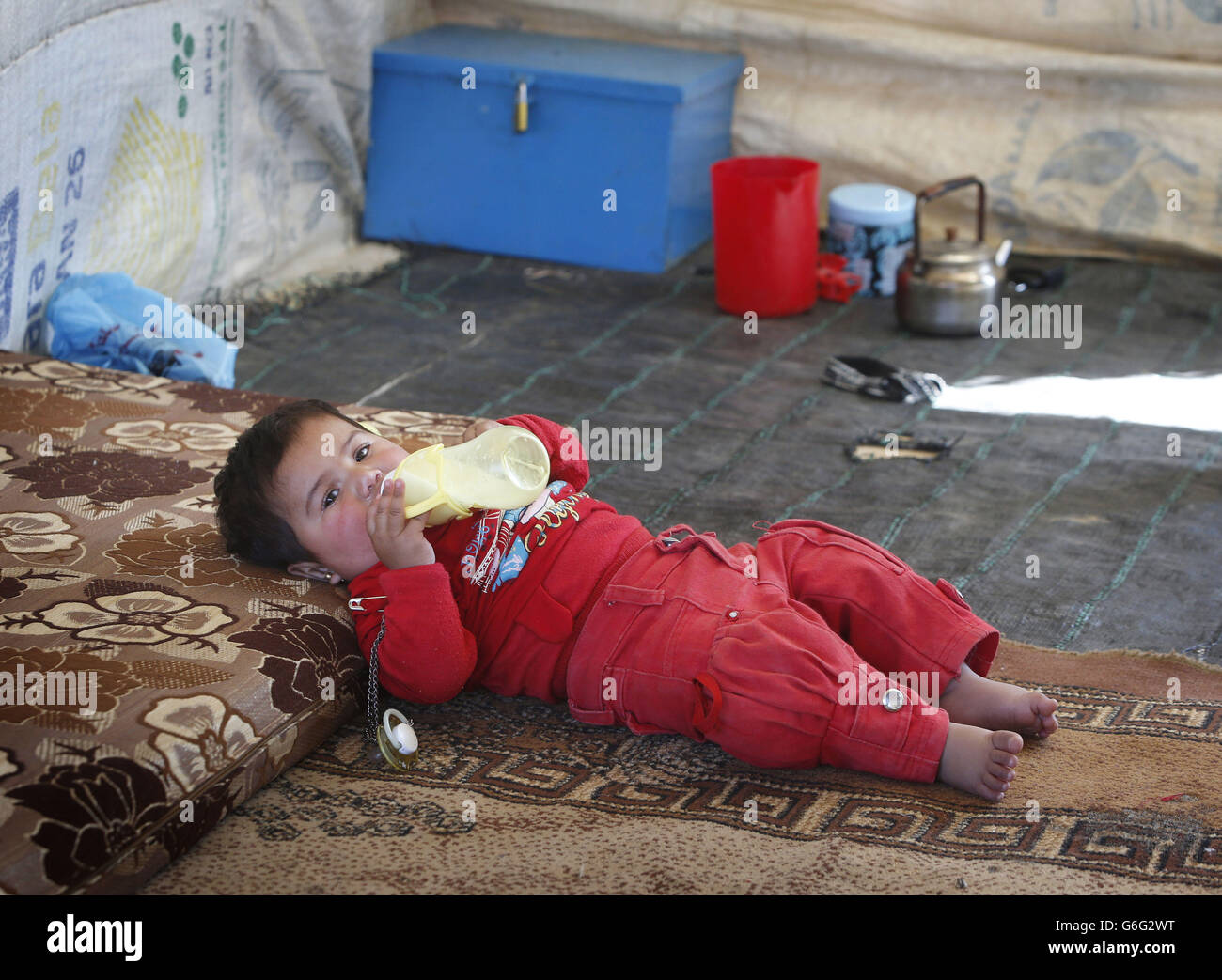 Refugee baby hi-res stock photography and images - Alamy