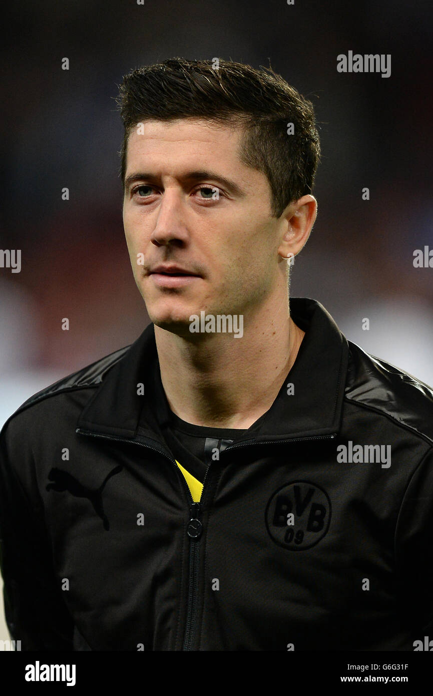 Robert lewandowski portrait hi-res stock photography and images - Alamy