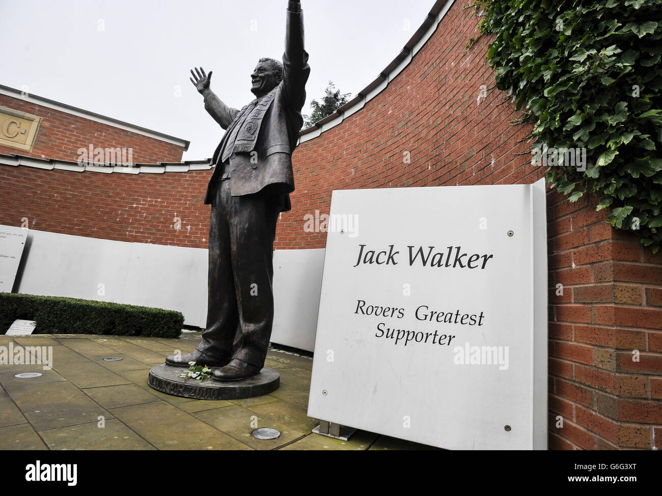 Jack walker statue hi-res stock photography and images - Alamy