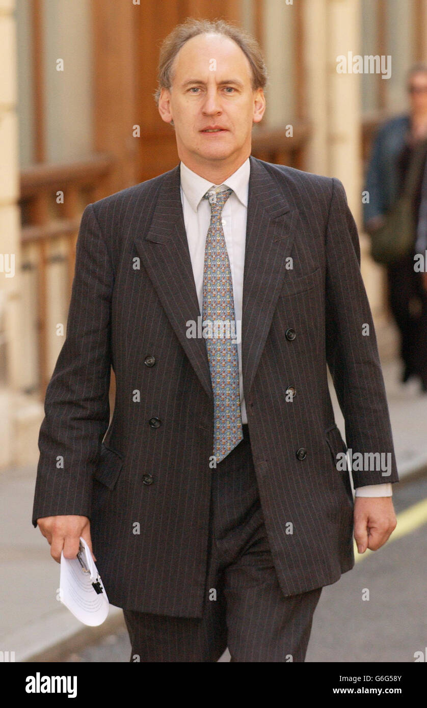 Andrew Caldecott High Resolution Stock Photography and Images - Alamy