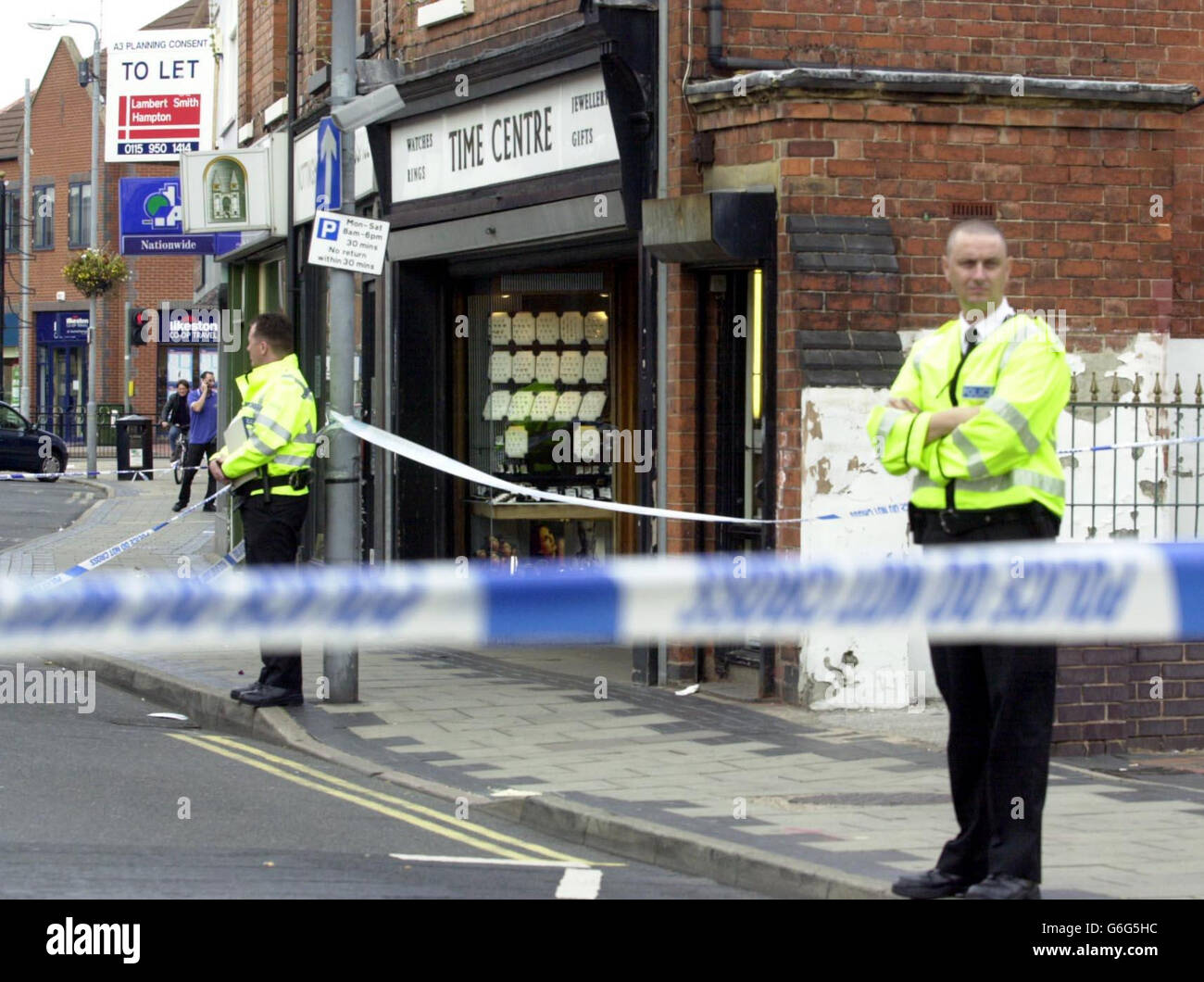 POLICE Armed Robbery Stock Photo - Alamy