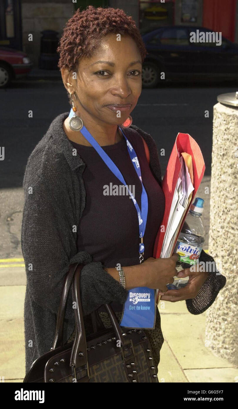 Television critic hi-res stock photography and images - Alamy