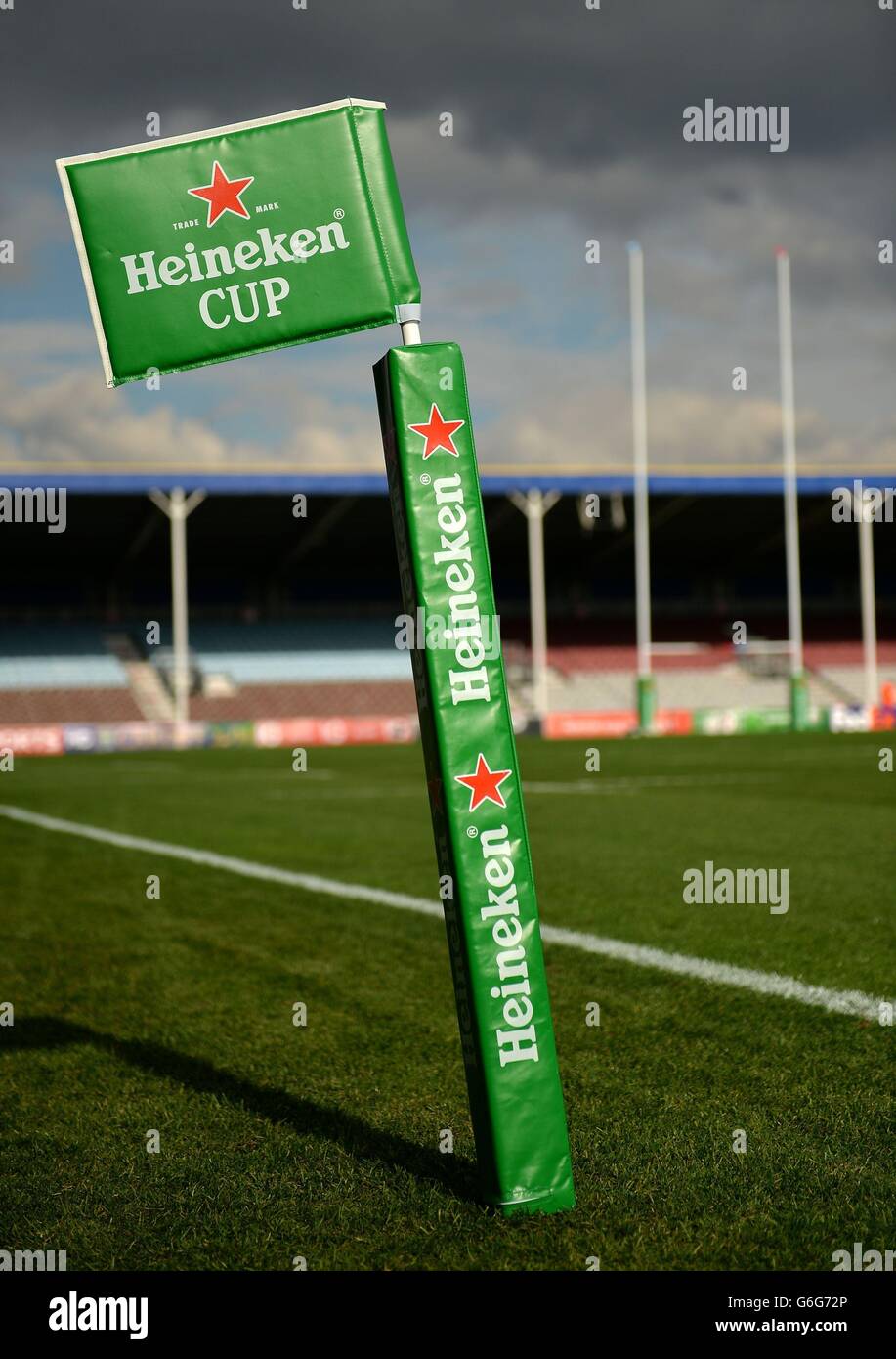 Heineken flag hi-res stock photography and images - Alamy