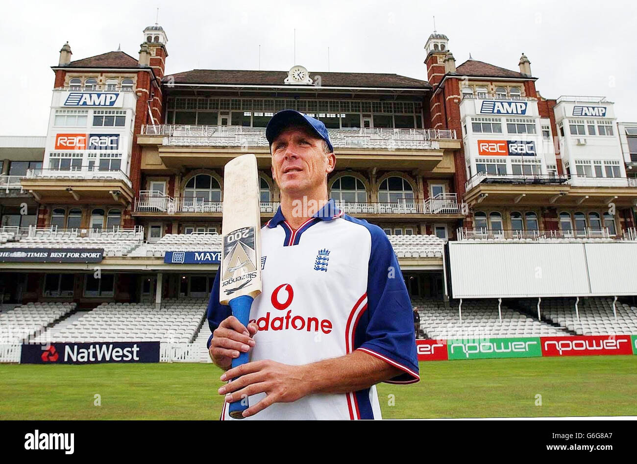 CRICKET England Stewart Stock Photo - Alamy