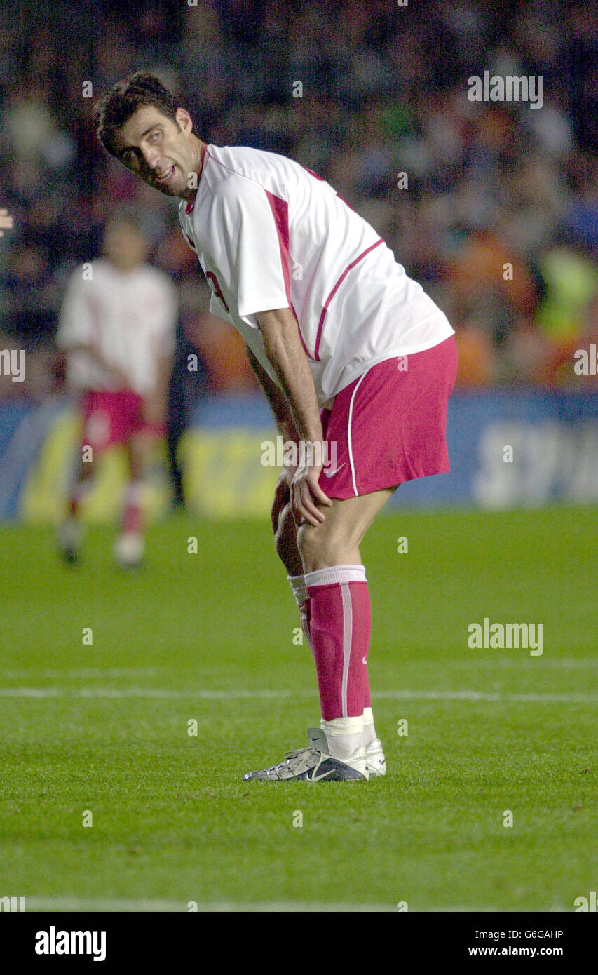 SOCCER Ireland v Turkey. Turkey's Hakan Sukur, takes a breather in the ...