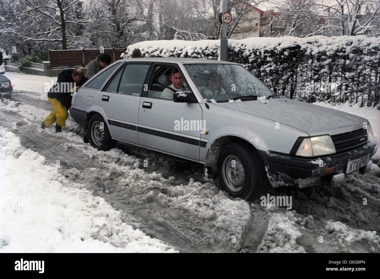 Weather - Winter - Snow. SNOW CAUSES CHAOS FOR TRAFFIC ON THE ROAD ...