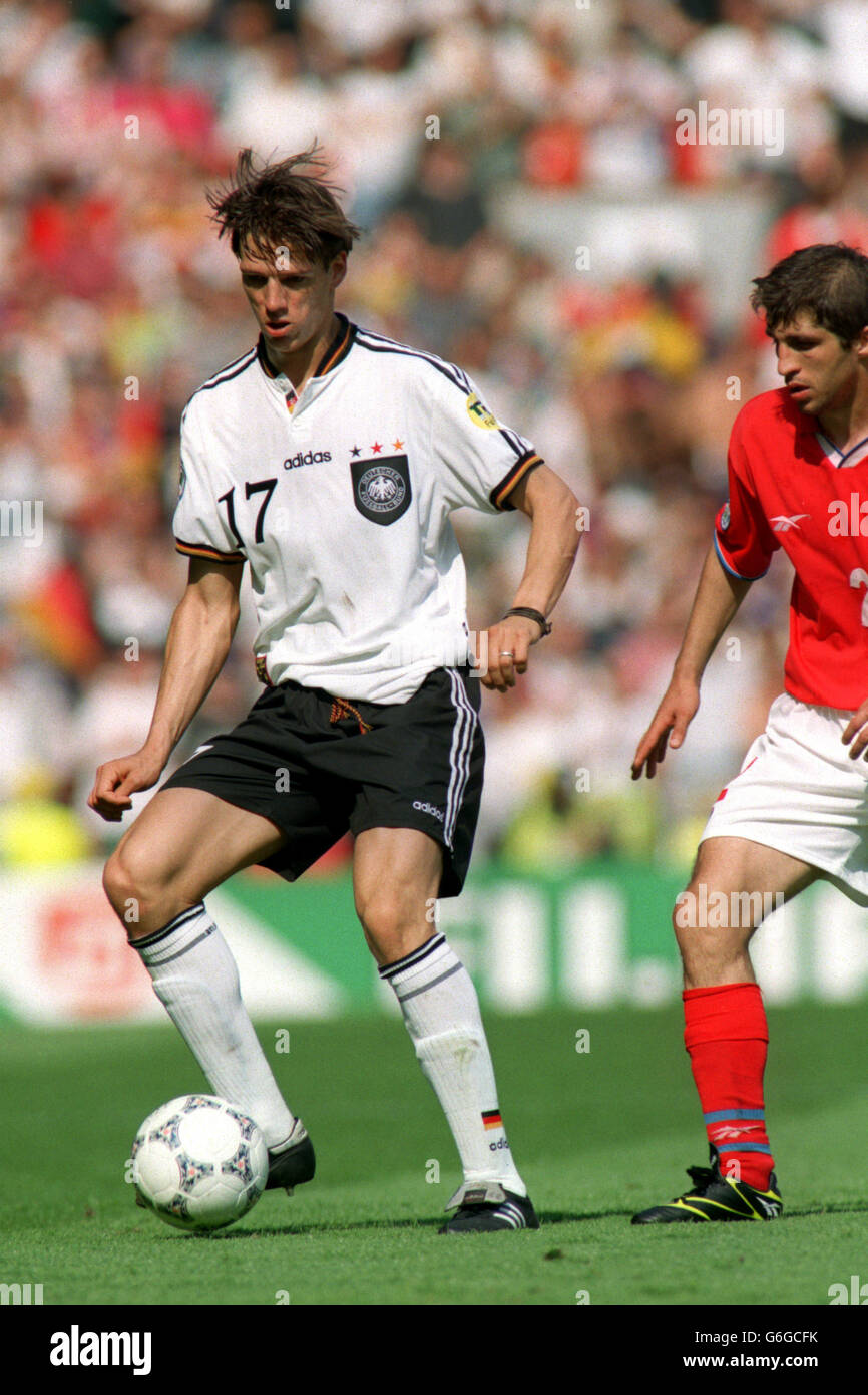 Euro 96 soccer russia v germany hi-res stock photography and images - Alamy
