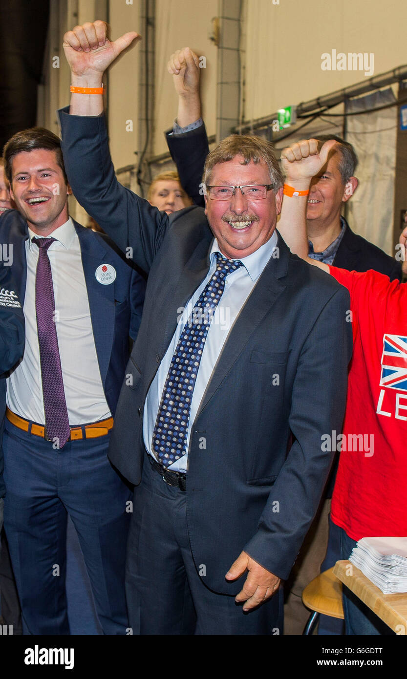 DUP MLA Sammy Wilson celebrates with Leave supporters at the Titanic ...