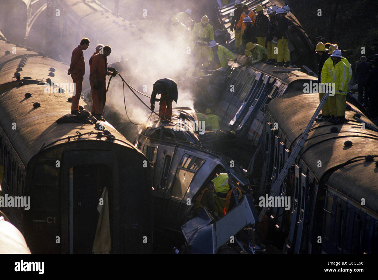 Disasters and Accidents - Clapham Junction Rail Crash - 1988 Stock ...