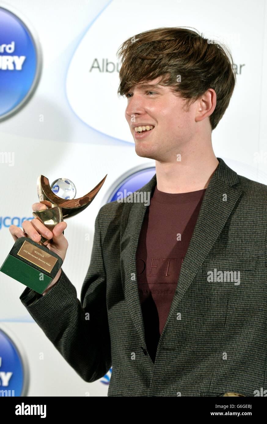 Barclaycard Mercury Prize 2013. James Blake poses after winning the ...