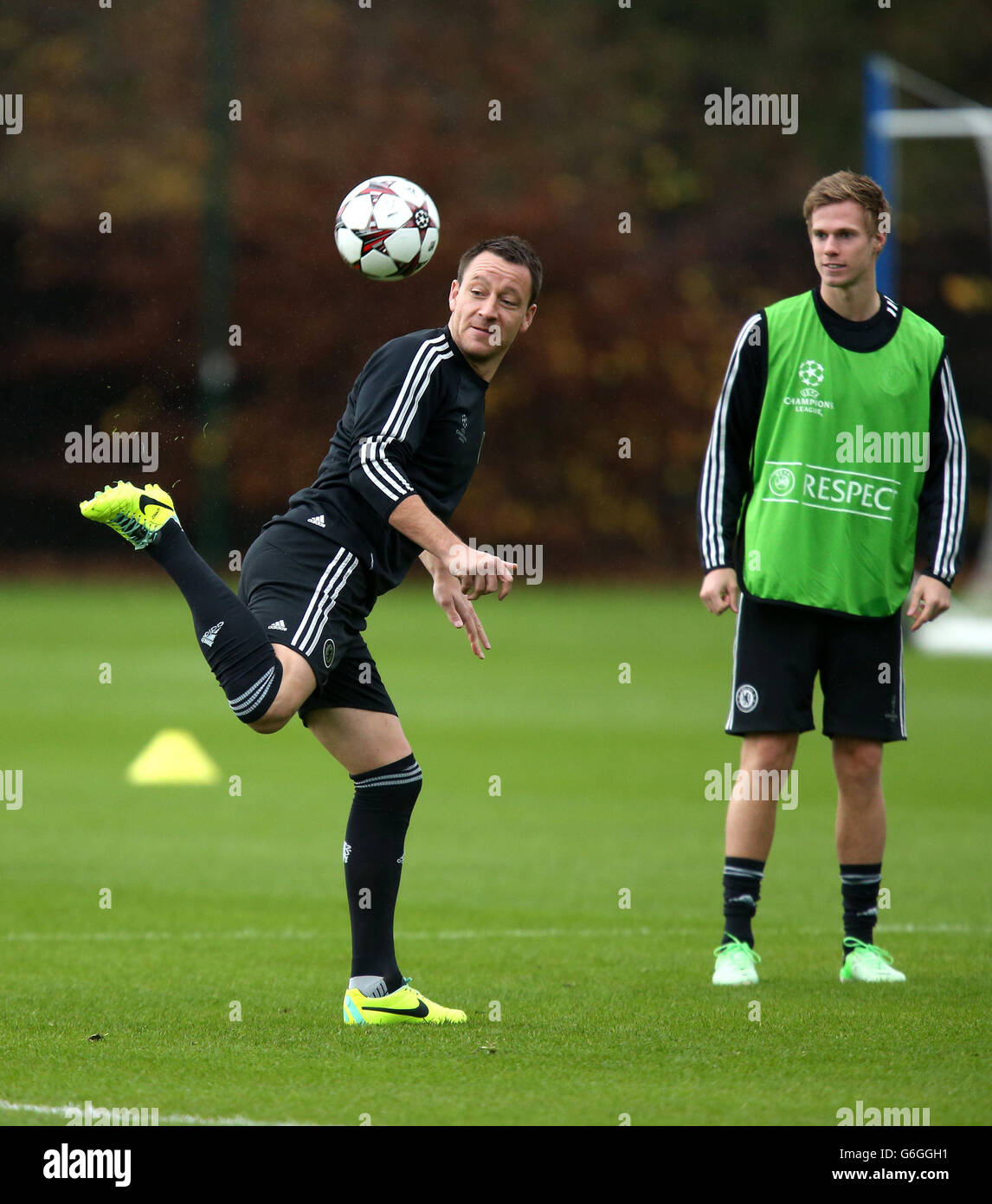 Chelseas john terry training session chelsea fc training ground hi-res ...