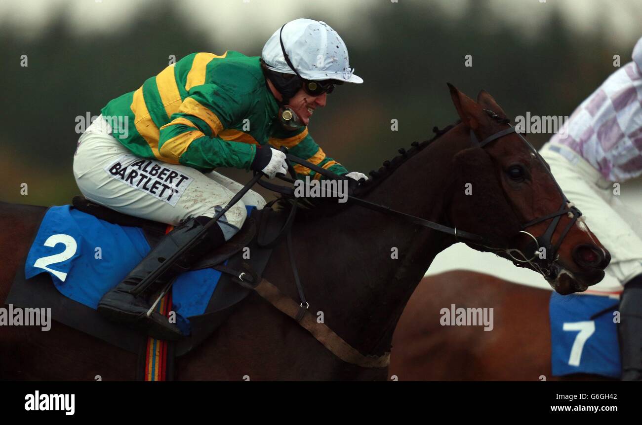 Horse Racing - Exeter Stock Photo - Alamy