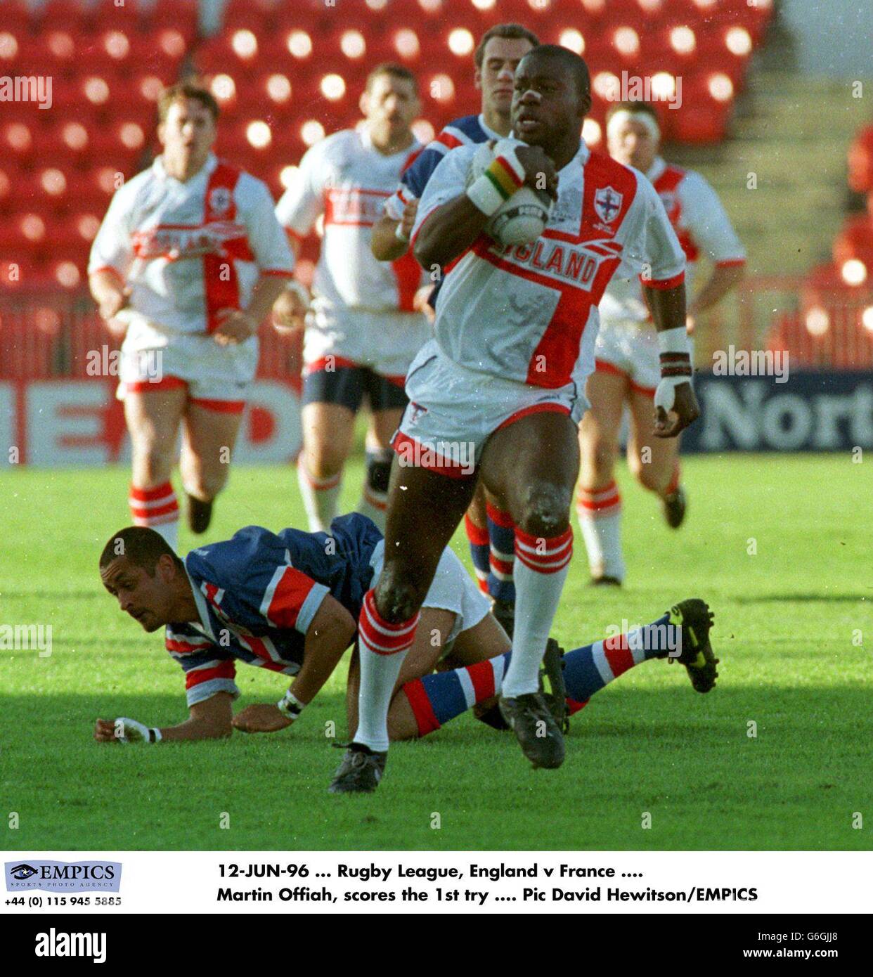 England v france martin offiah hi-res stock photography and images - Alamy