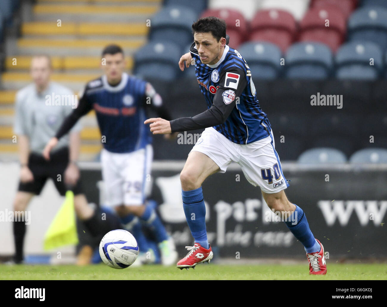 Rochdale v newport county hi-res stock photography and images - Alamy