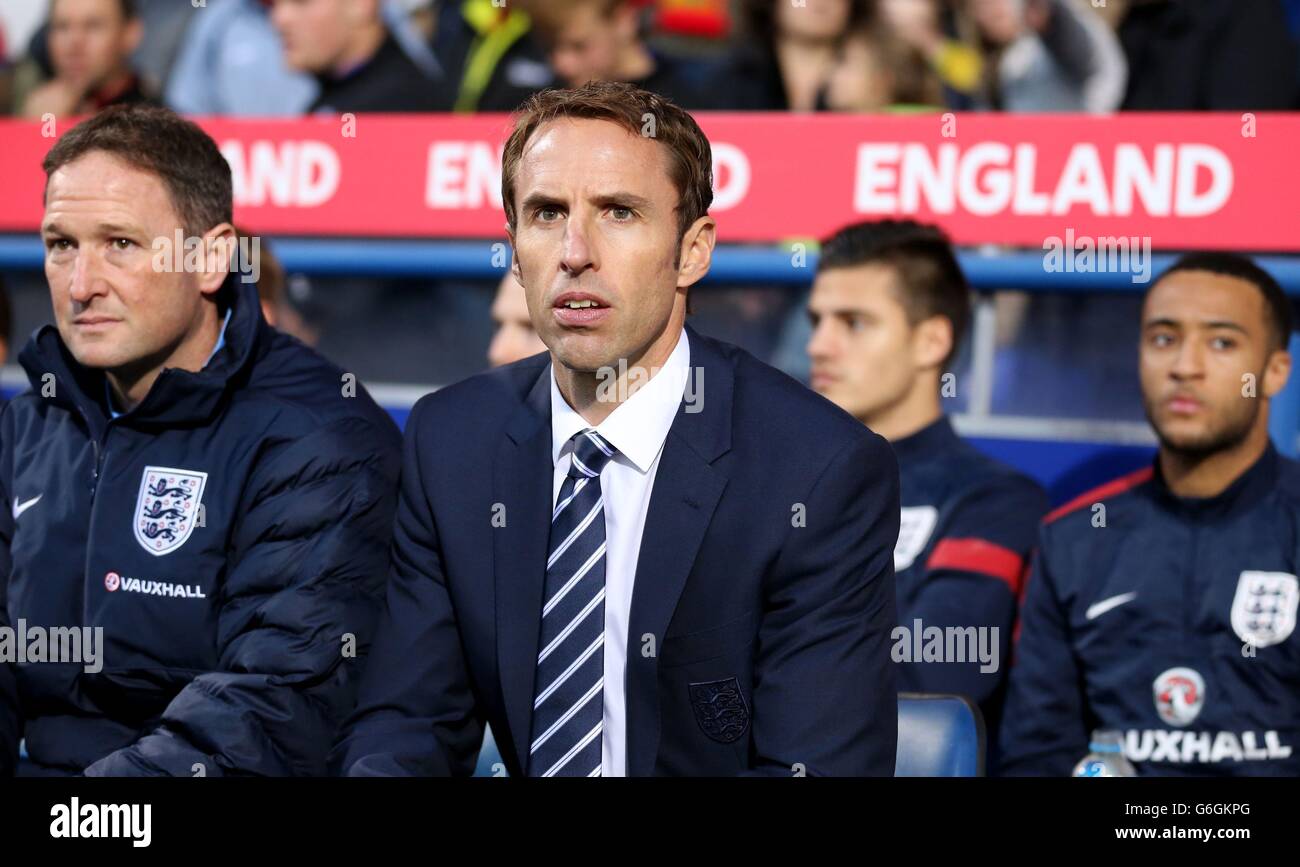 England U21's Manager Gareth Southgate before kick off during the UEFA ...