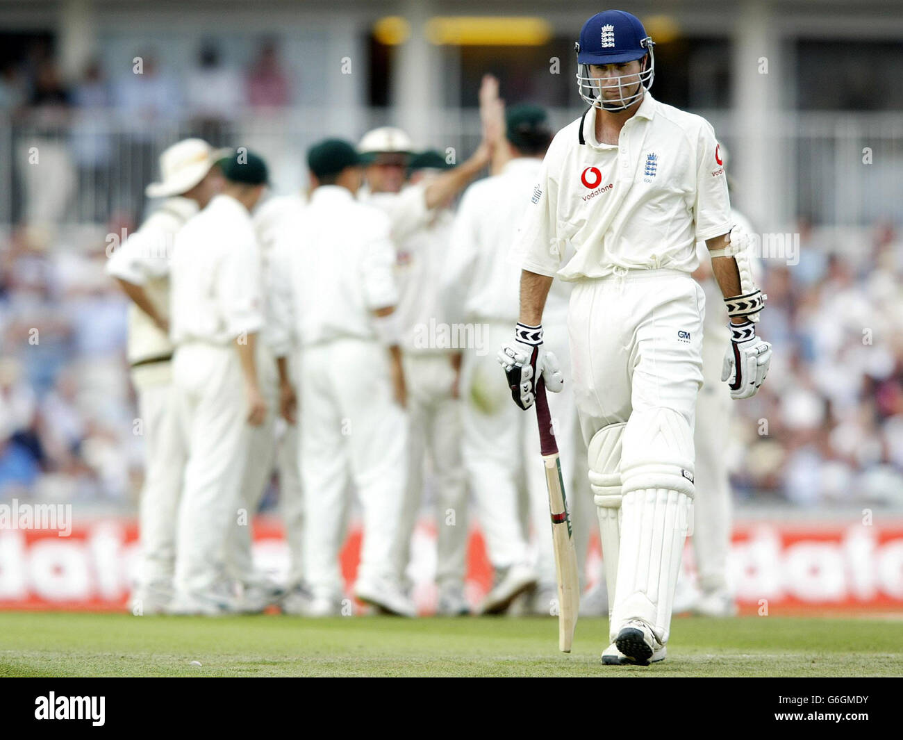 Cricket england vs s africa hi-res stock photography and images - Alamy