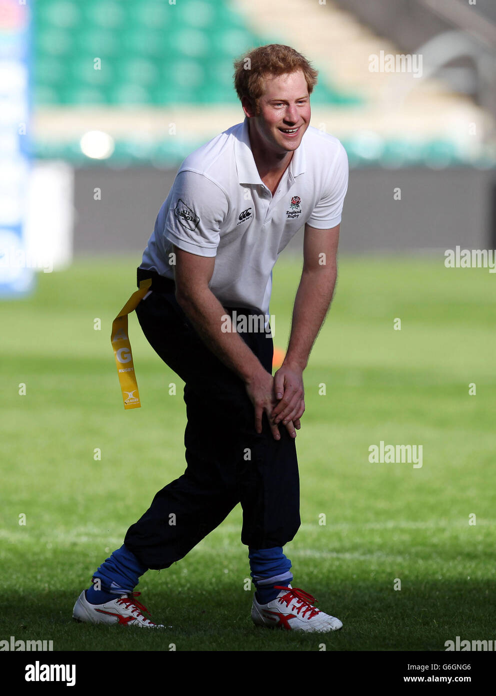 Prince Harry rugby coaching session Stock Photo - Alamy