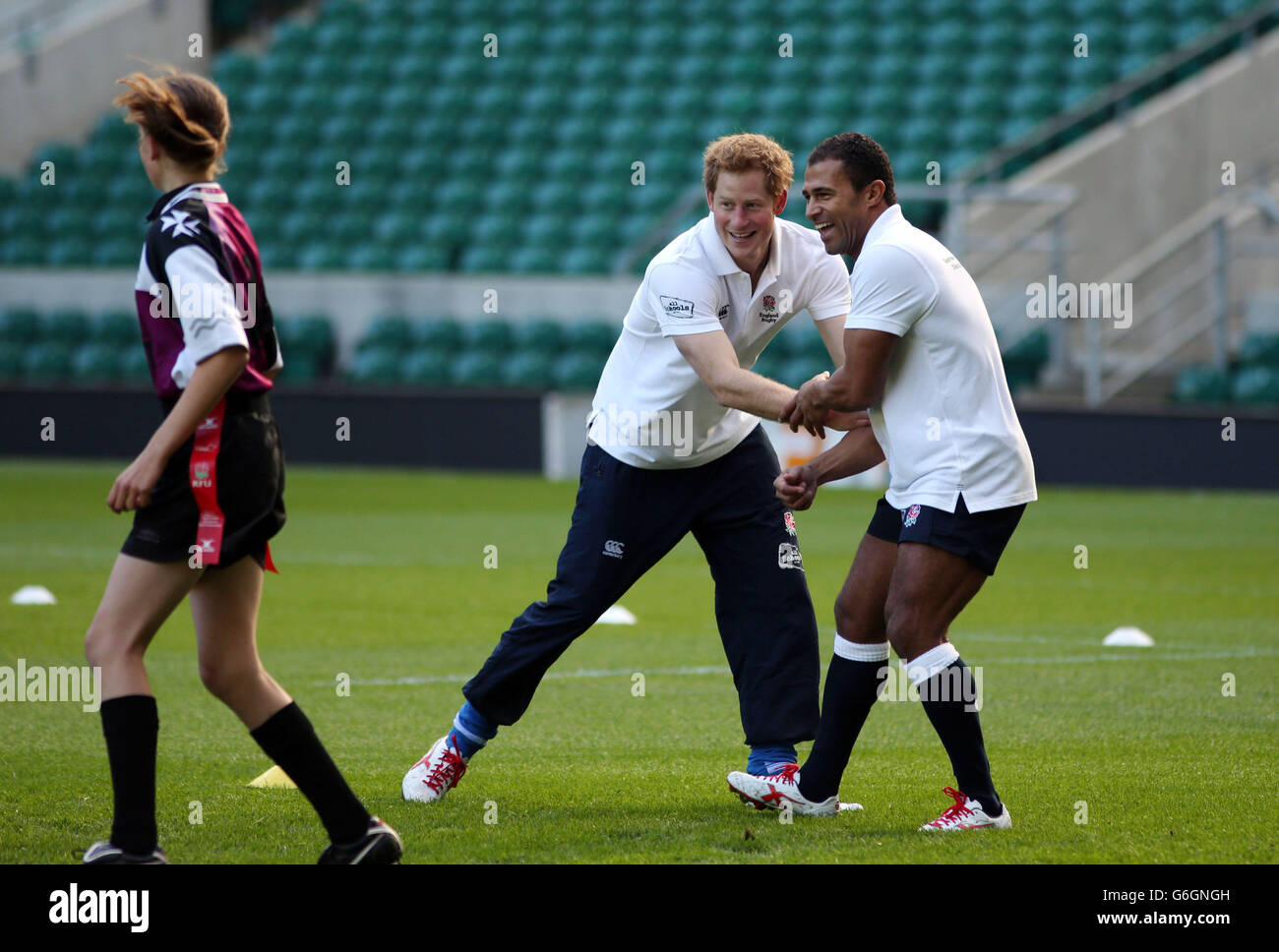 Prince Harry rugby coaching session Stock Photo - Alamy
