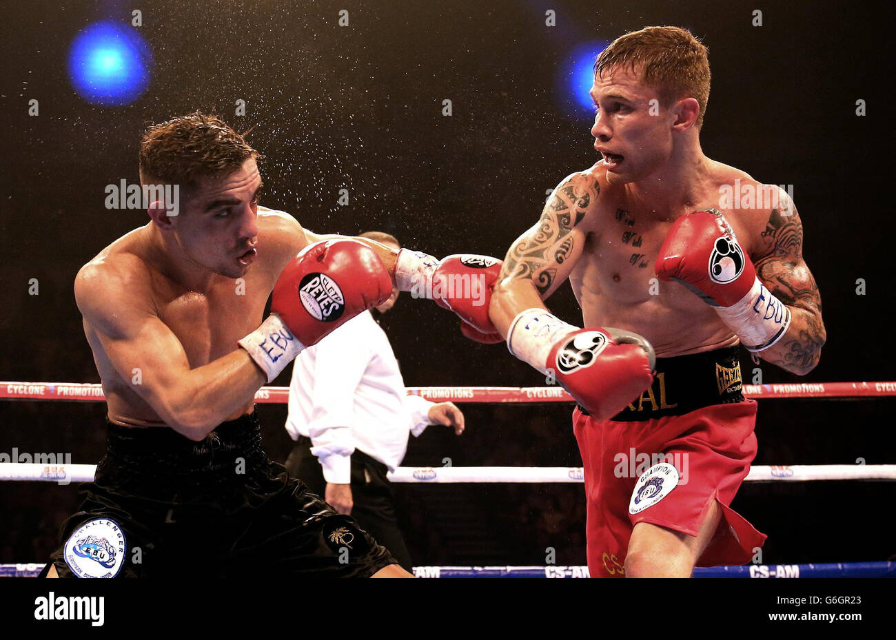 Boxing - Odyssey Arena Stock Photo - Alamy