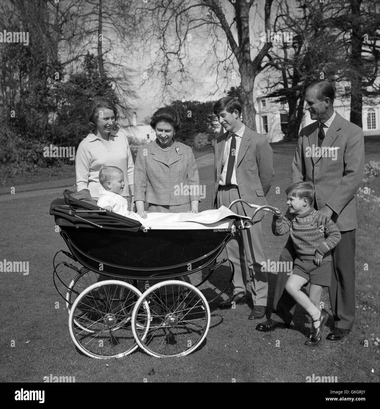 Royalty - 39th Birthday Celebration - Queen Elizabeth II - Frogmore ...